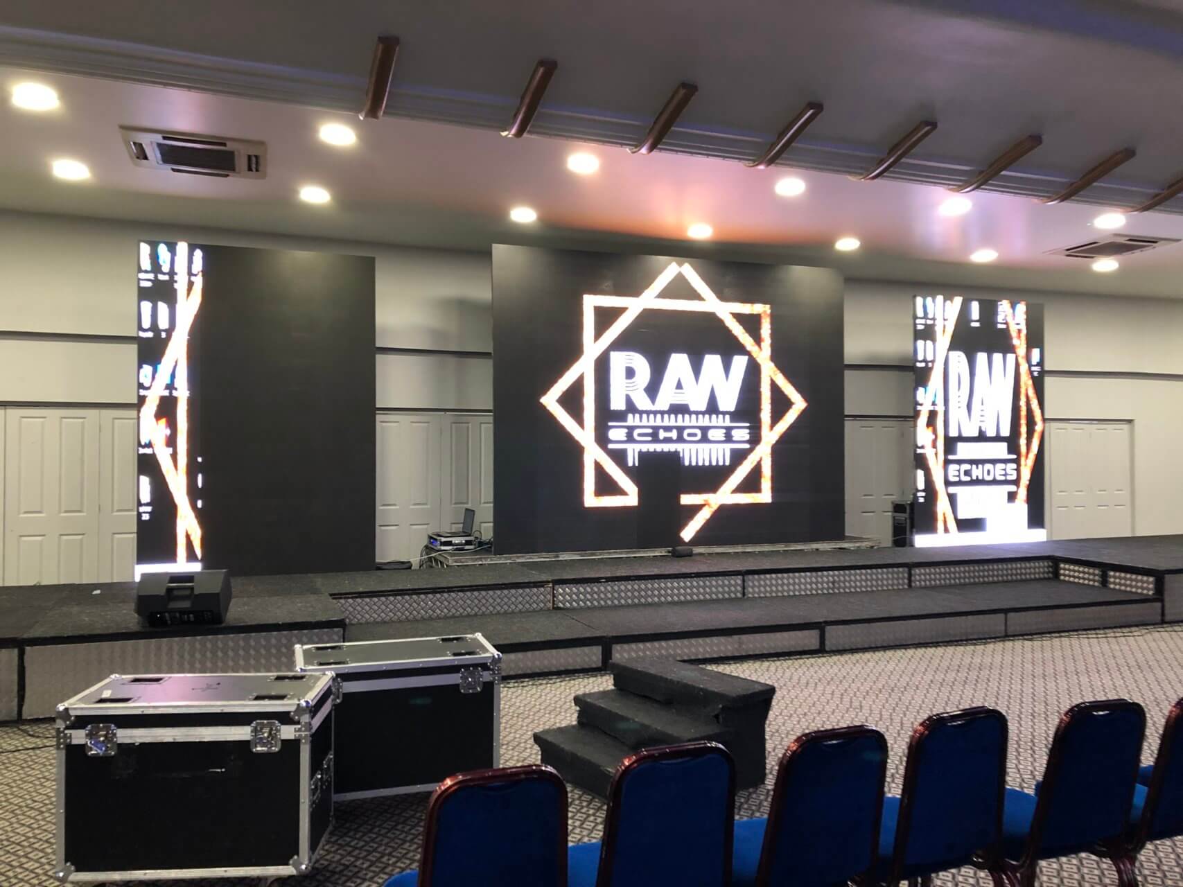 Exhibition Stands Lights LED screen & Sound event.Graphics Video